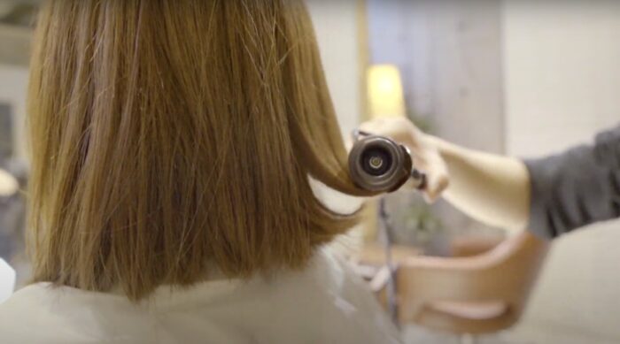 【ベタベタすぎ】yoluカームナイトリペアヘアオイルの使い方は?美容師がおすすめか口コミ成分解析 ぼくのヘアケアlabo